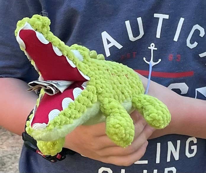 London Bridge & Maison Chic - Alex the Alligator Tooth Fairy – The Pink ...